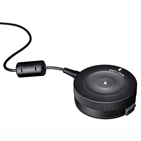 מתאם לעדשה Sigma USB Dock | עדשה למצלמה - סיגמא ישראל